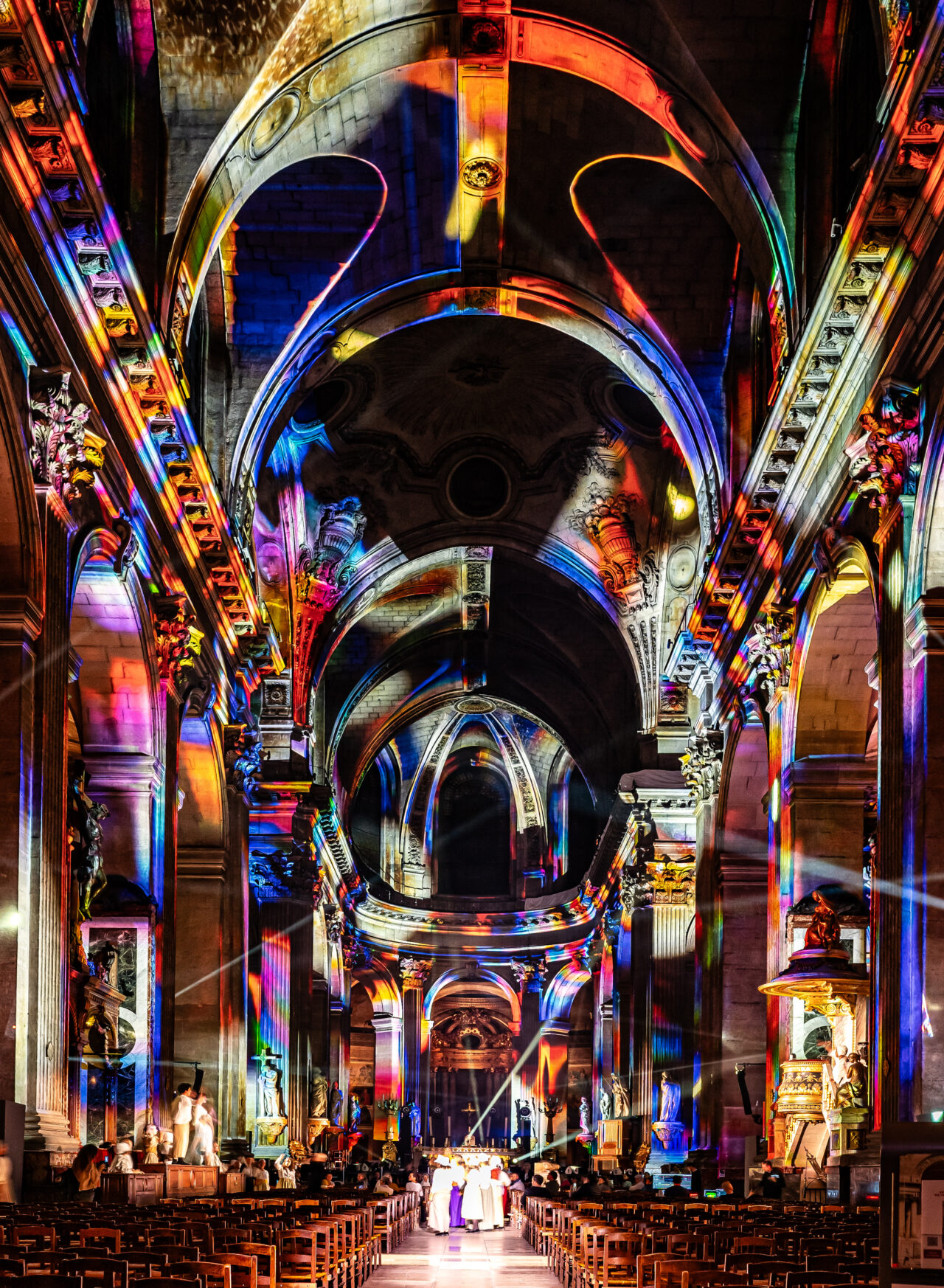 Coulisses du spectacle - Paris, cœur de lumières. Grand spectacle son ...